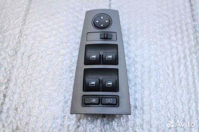 Блок кнопок стеклоподъемника передний левый купить в Санкт-Петербурге ...